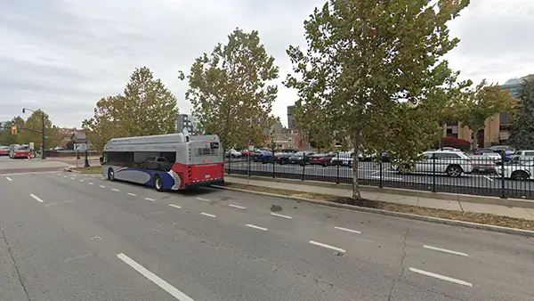 Columbus OH E Mound St Stop | Barons Bus